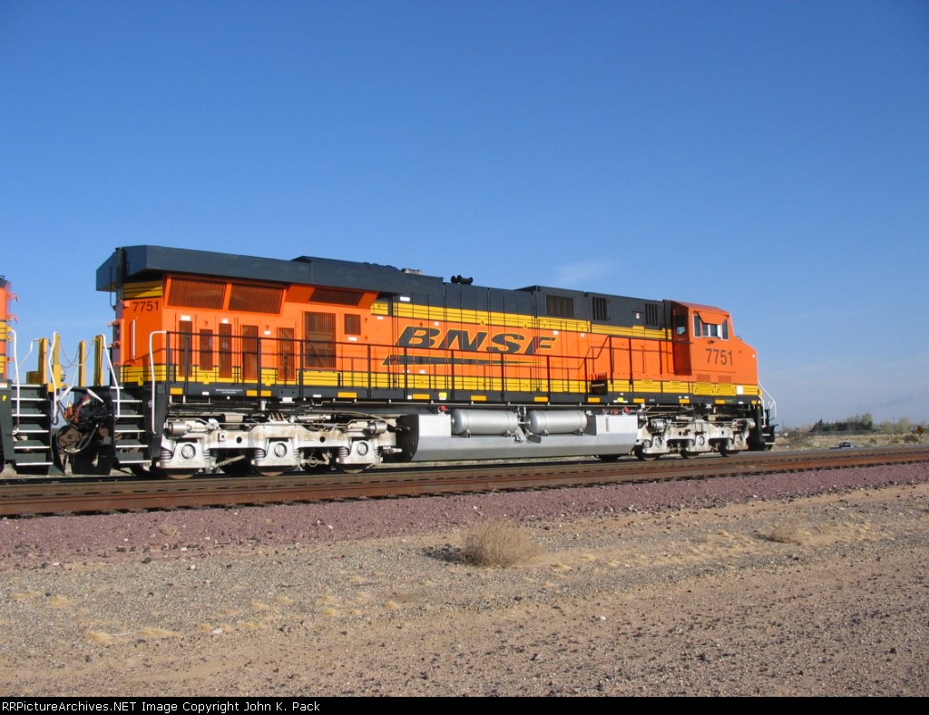 BNSF 7751